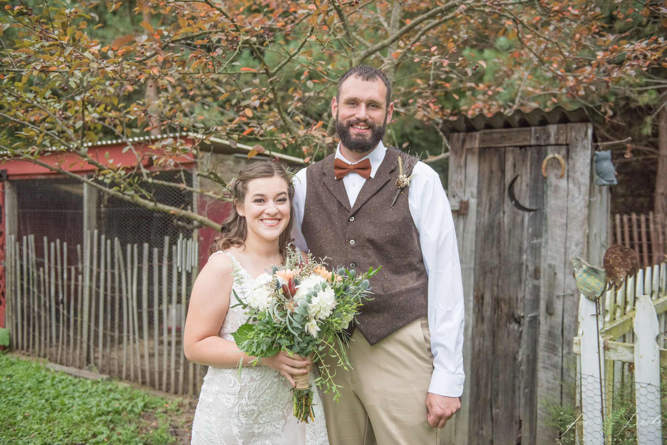 Kaylee + Patrick (Rustic & boho inspired wedding in upstate, NY) » Jen ...